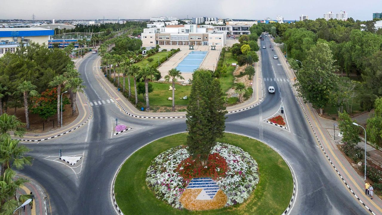 DAÜ Senatosu Prof. Dr. Mustafa Tümer’i rektör vekili olarak önerme ...